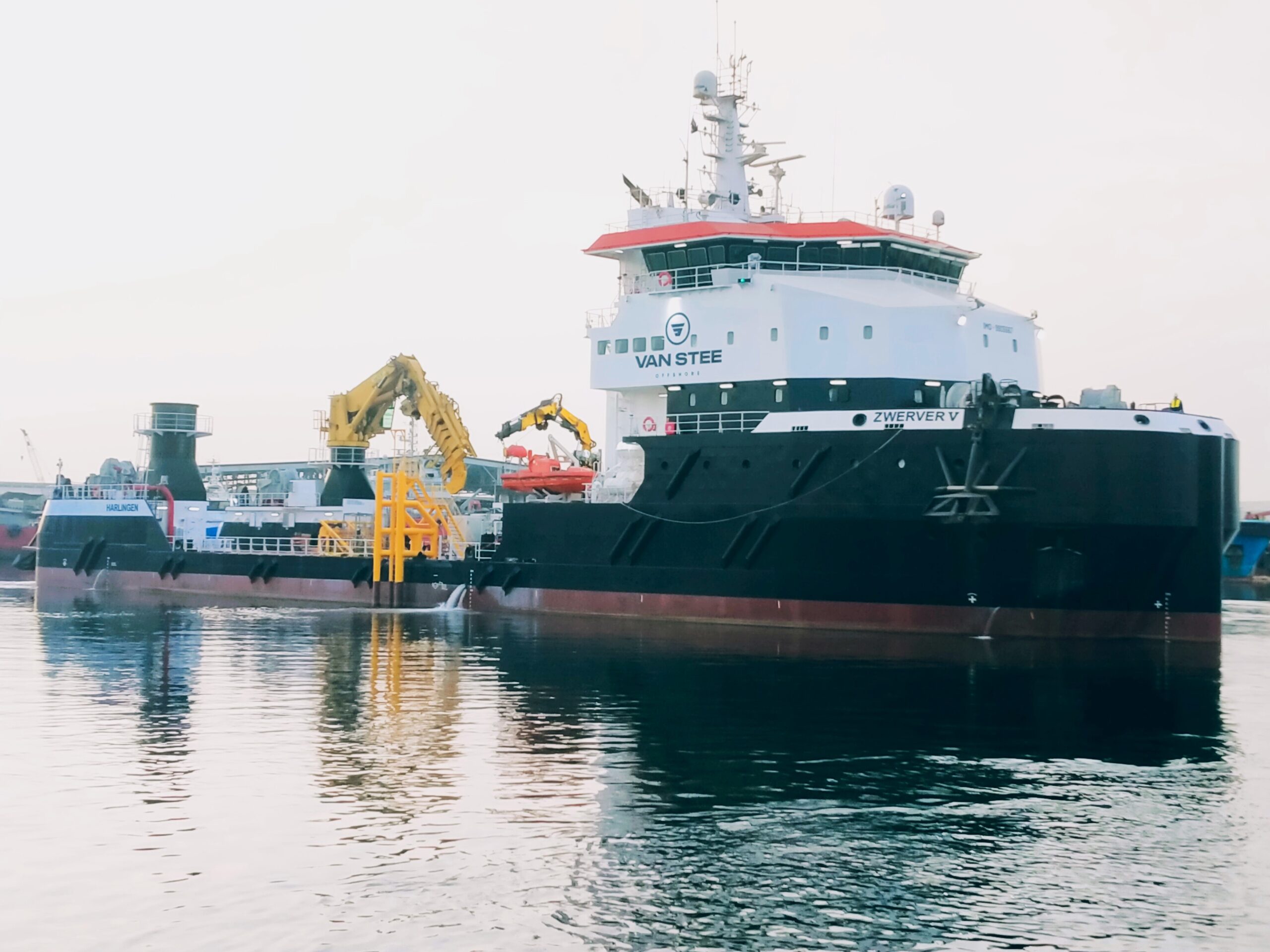 Photo gallery Zwerver V - DP2 - Van Stee Offshore